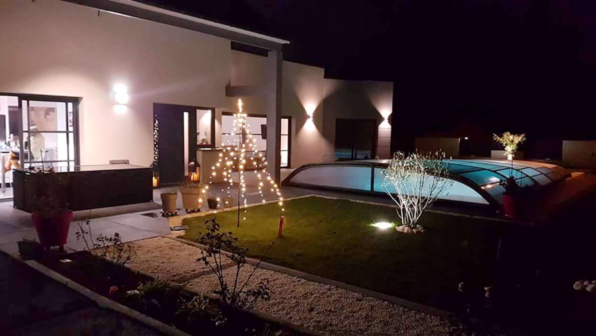 Réussir l’éclairage de sa piscine - Guide complet